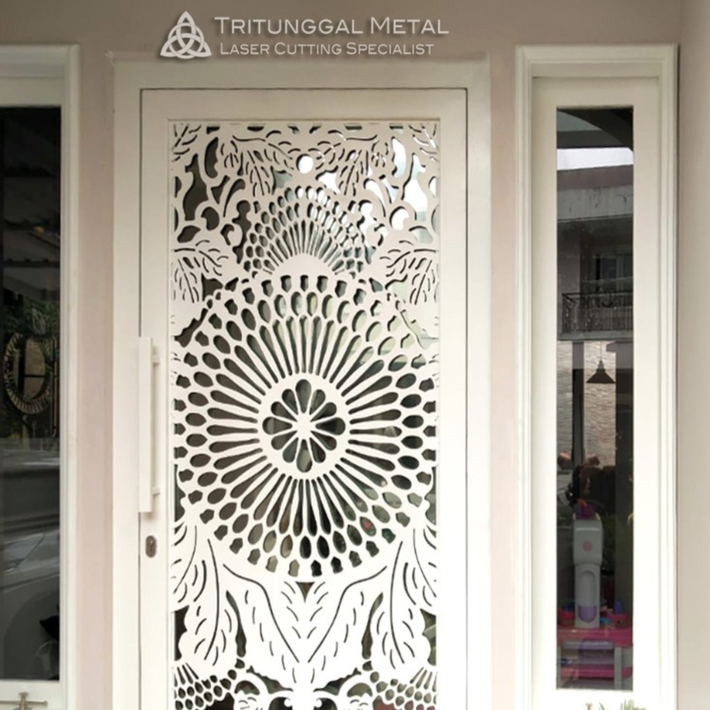 pintu laser cutting display – Tritunggal Metal